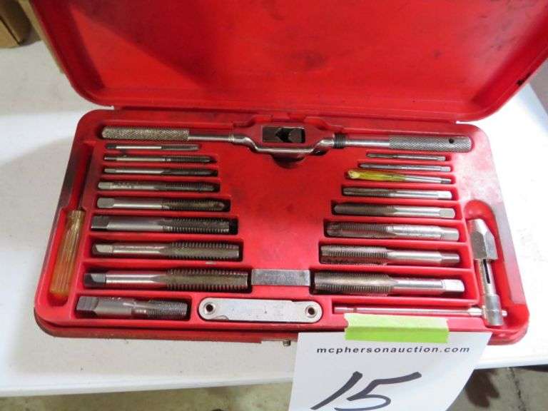 BLUE-POINT TAP AND DIE SET NO.TD2425 - McPherson Auction & Realty