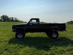 1982 CHEVY K20 - McPherson Auction & Realty