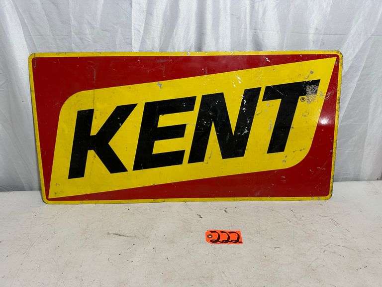 Kent Feeds Sign - Meagher Auctioneers