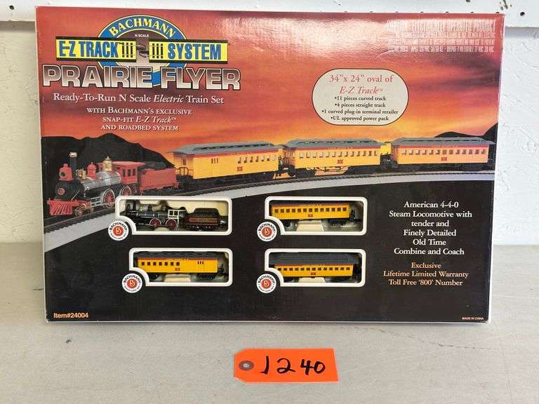 Bachmann Prairie Flyer Electric Train Set - Meagher Auctioneers