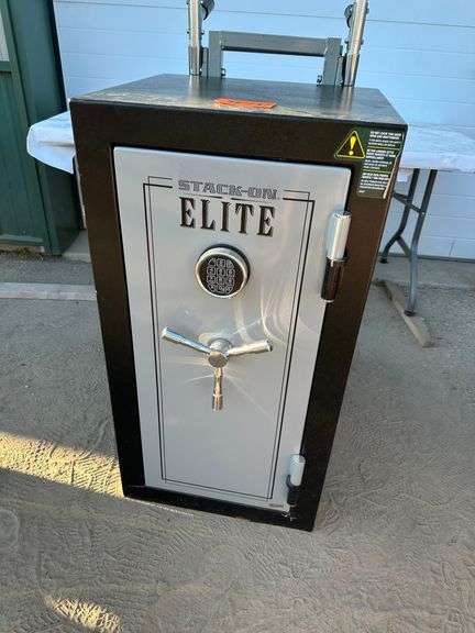 Stack-On Elite Safe - Meagher Auctioneers