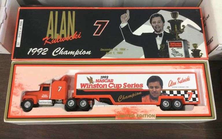 Alan Kulwicki Model Semi - Metzger Property Services, LLC