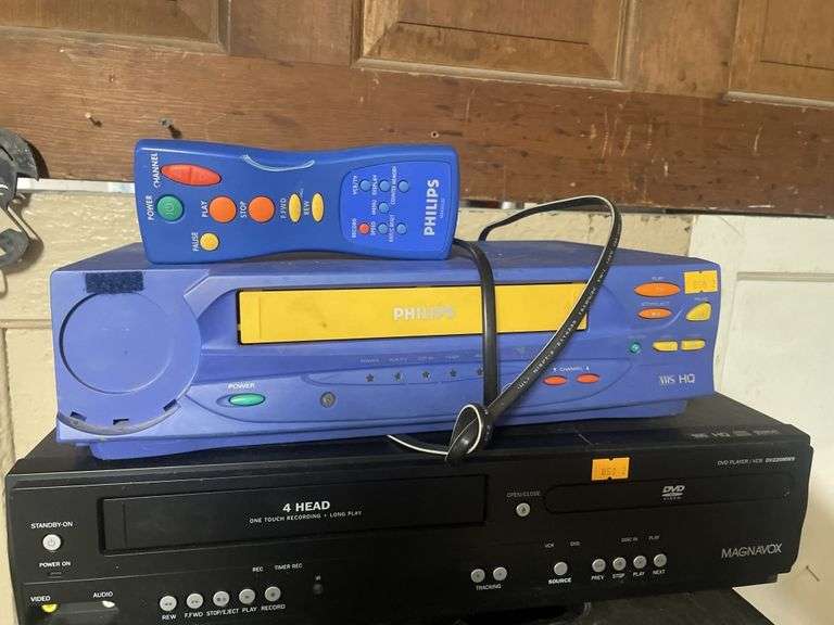 Phillips Vhs Player With Remote, Magnavox Dvd, VHS player - Metzger ...