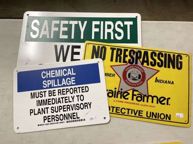 3 Informational Signs - Metzger Property Services, LLC