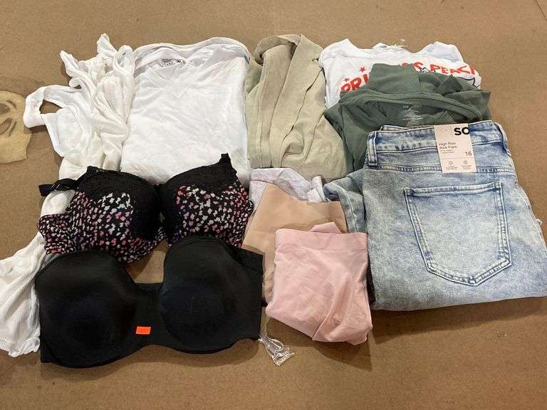 Women’s Clothing Assortment - Assorted Sizes & Styles - Metzger ...