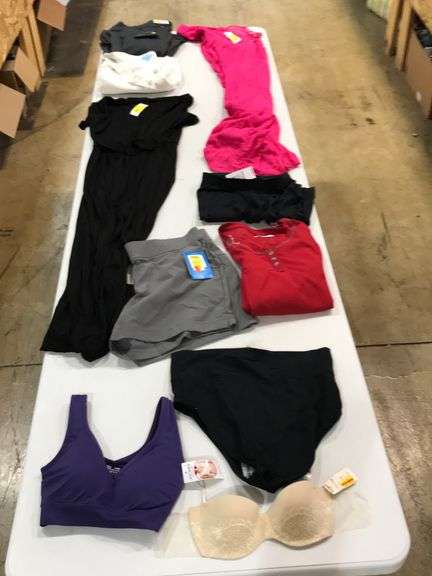 Woman’s/Men’s Clothing Assortment & Size Assortment-approximately ...