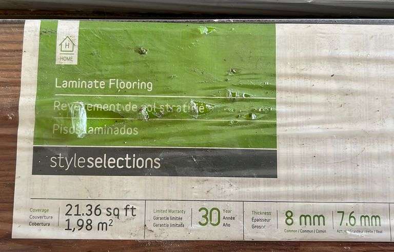 Swiftlock Laminate flooring,14 - boxes, 21.36 sq ft per box - Metzger ...