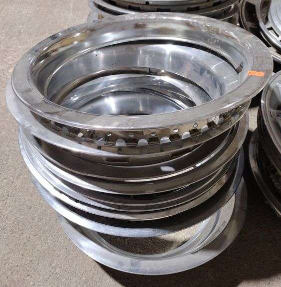 9- Beauty Rings 15.5" - Metzger Property Services, LLC