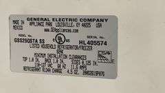 General Electric Side by Side Refrigerator/Freezer with Smart Water ...