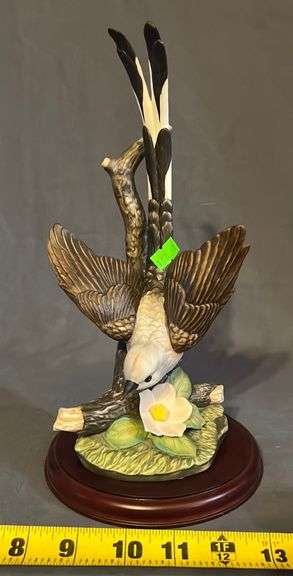 Bird Masterpiece Porcelain by Homco - Metzger Property Services, LLC