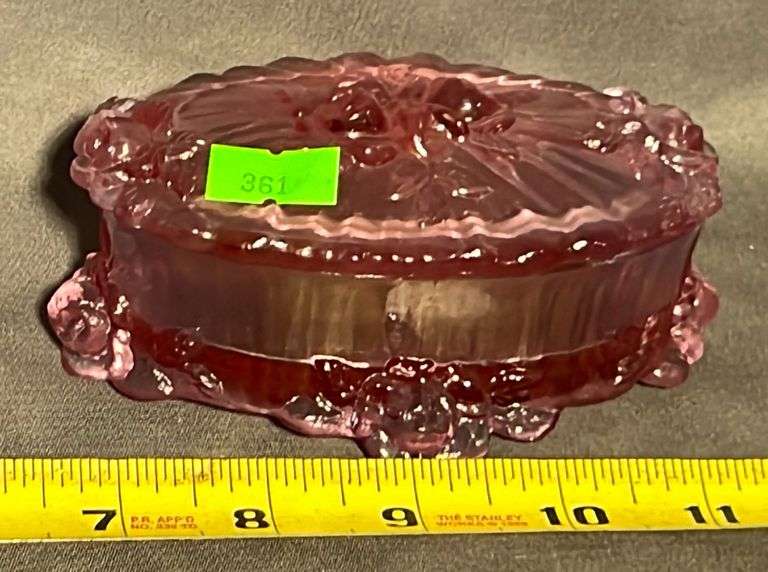 Fenton pink trinket box 4" - Metzger Property Services, LLC