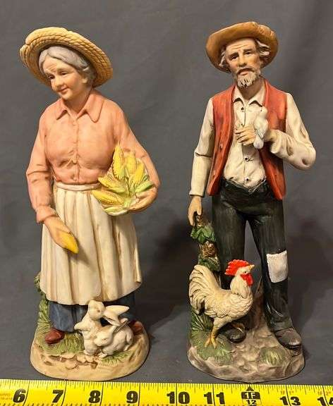 Couple Homco porcelain figurines - Metzger Property Services, LLC
