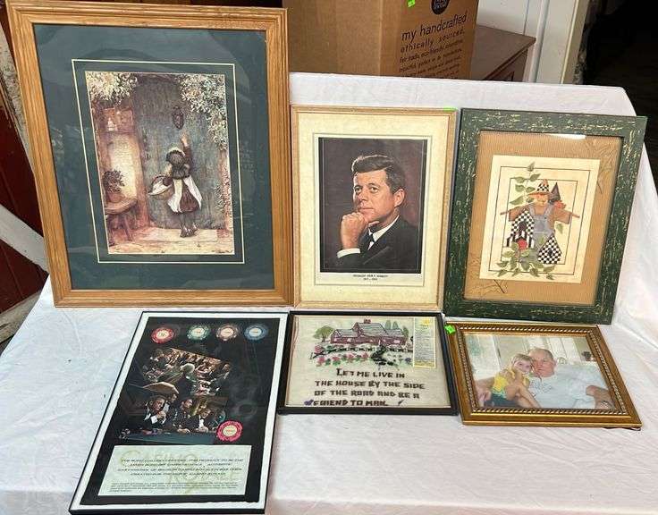 Picture assortment in various sizes (see photos) - Metzger Property ...