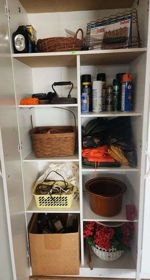 Crockpot insert, basket with faux flowers, wing rack, sad iron ...
