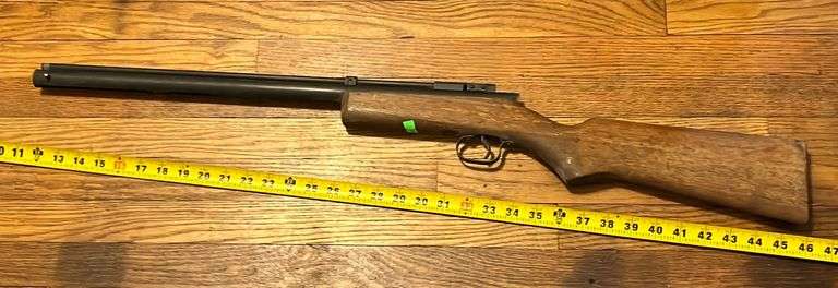 85 Shot Benjamin .22 Air rifle model 3120 missing pump lever - Metzger ...