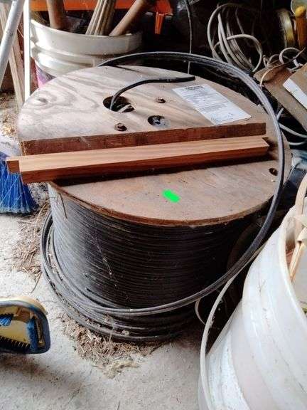 Spool wiring coaxial, misc. contents as shown in pictures - PICK UP AT ...