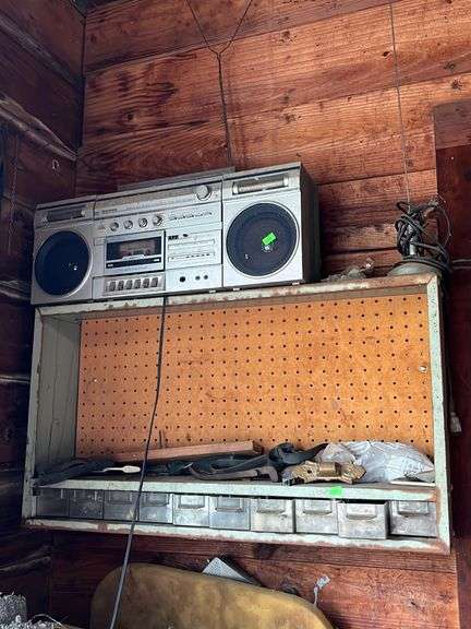 Symphonic radio cassette player, organizer with contents, brass and ...