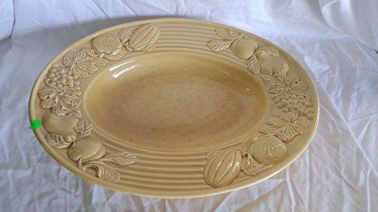Yellow platter with fruit pattern 3.5" tall x 16" x 20 5/8" - Metzger ...