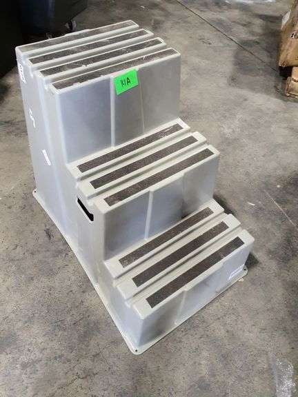 3 Steps, Plastic Step Stand, 500 lb. Load Capacity, Gray Mfr #: 44ZJ59 ...