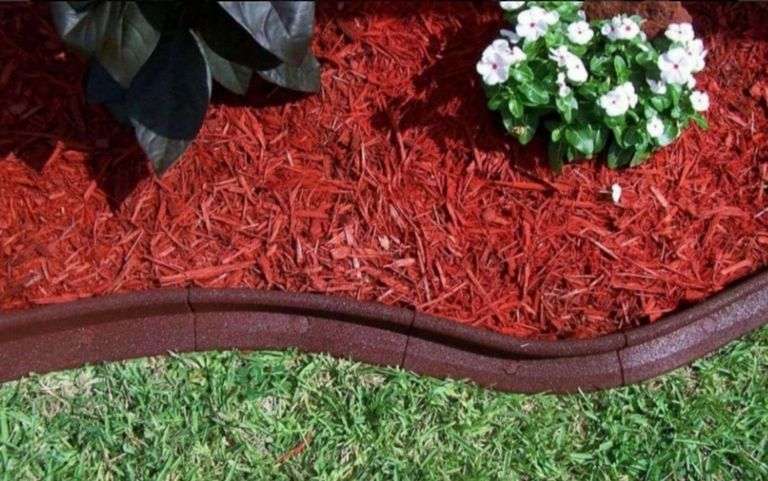 Vigoro EcoBorder 4 ft. Red Rubber Landscape Edging (1-Pack) - Metzger ...