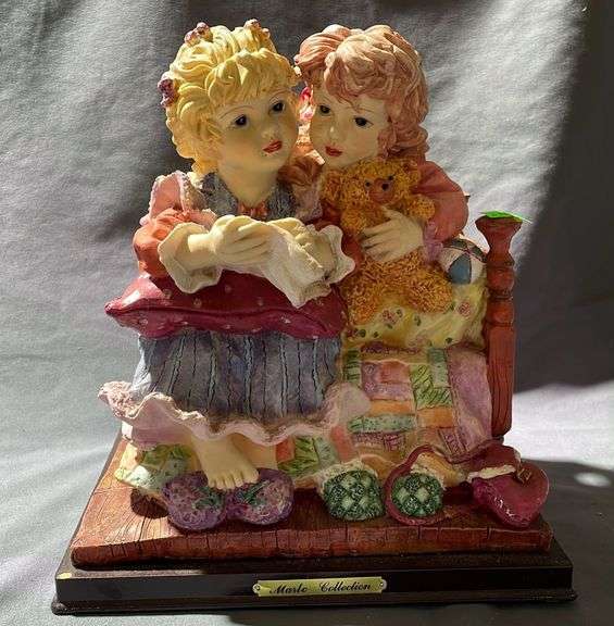 Marlo Collection Figurine (broken corner, paint loss, missing one ...