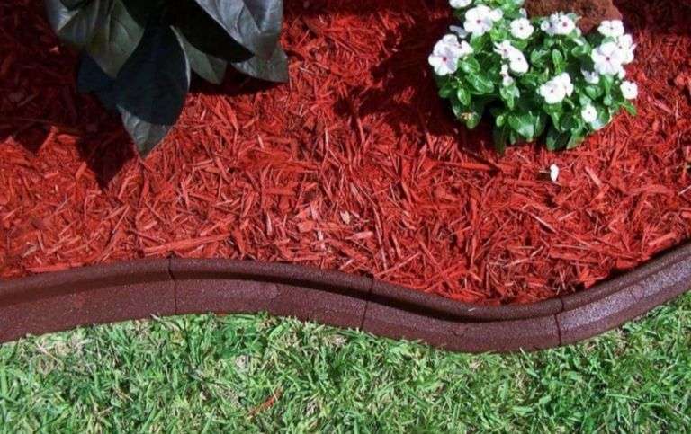 Vigoro EcoBorder 4 ft. Red Rubber Landscape Edging (1-Pack) - Metzger ...