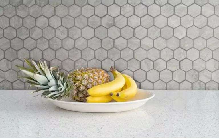 88 sq. Ft MSI Everest Gray Hexagon 12 in. x 12 in. x 10mm Glazed ...