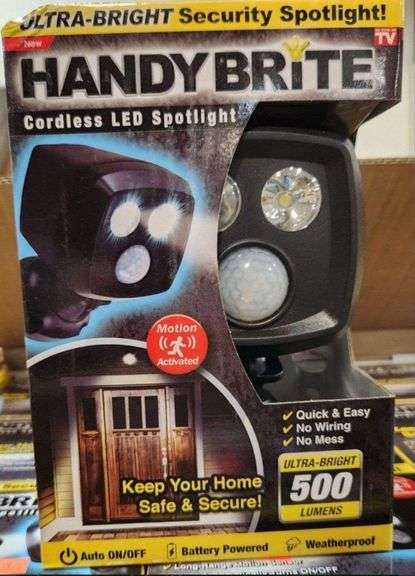 HANDY BRITE 500 Lumens Multi-Location Cordless Motion-Activated Sensor ...