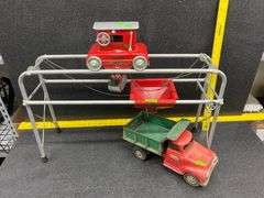 Vintage ariel sand loader toy set - Metzger Property Services, LLC