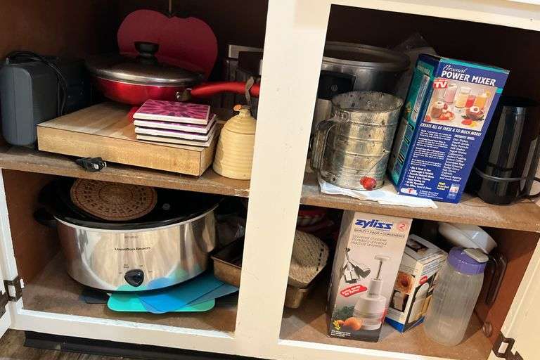 Hamilton Beach slow cooker, trivets, sifter, chopper, misc. contents of ...