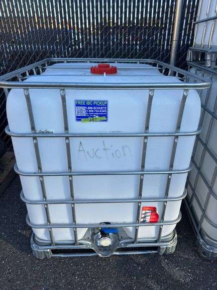 Bulk liquid tote empty- plastic with aluminum cage - Metzger Property ...