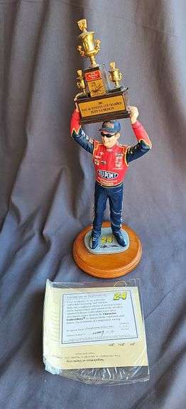 Character Collectibles Jeff Gordon Holding Trophy Figurine (In Box ...