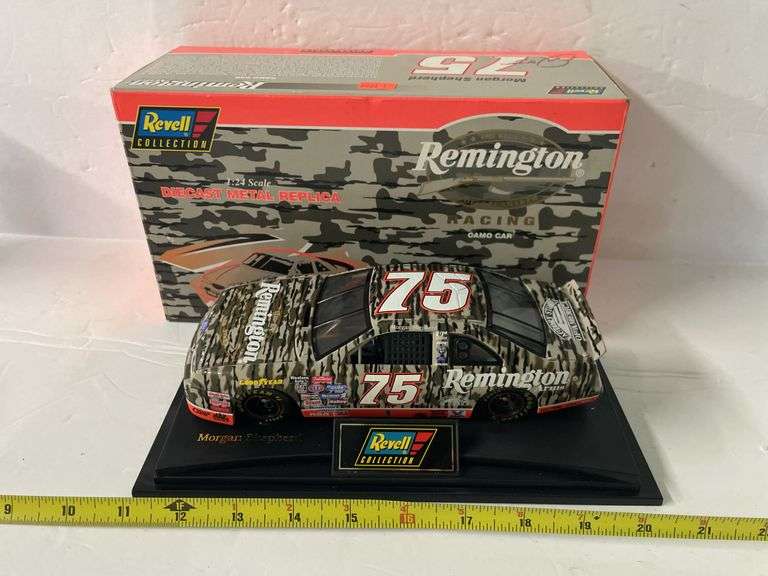 Revell Collection Remington Racing Cami Car 1:24 Scale Die-Cast Metal ...