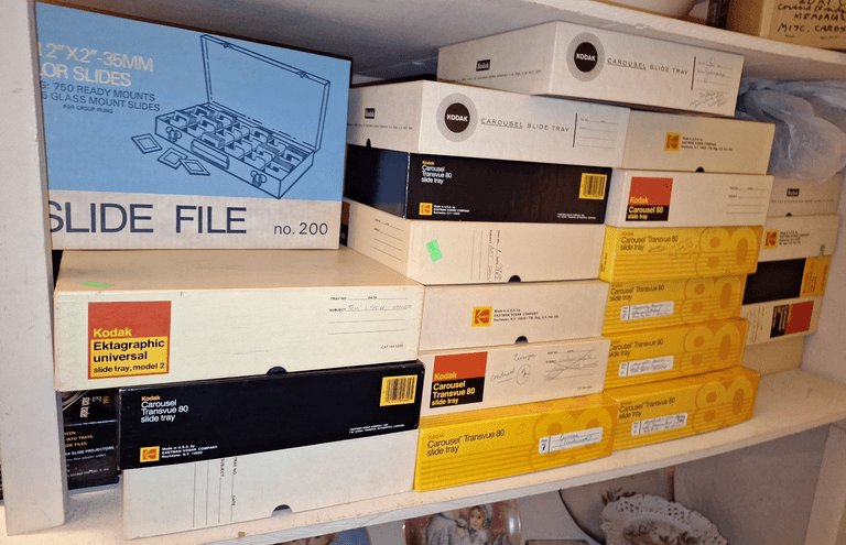 Kodak carousel slide trays - Metzger Property Services, LLC