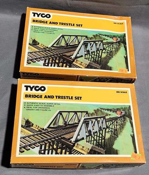 2- Tyco HO Scale Bridge and Trestle Set - Metzger Property Services, LLC