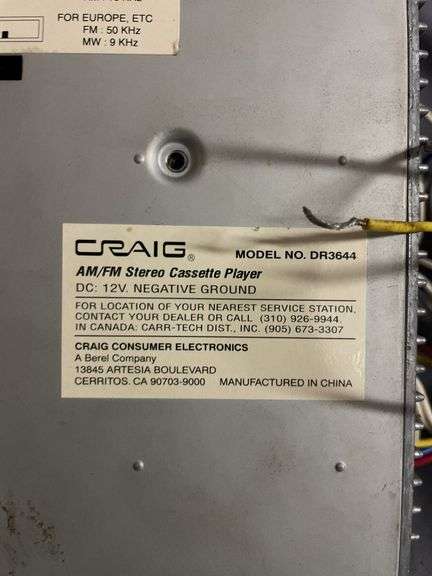Craig AM/FM Stereo cassette player - Metzger Property Services, LLC