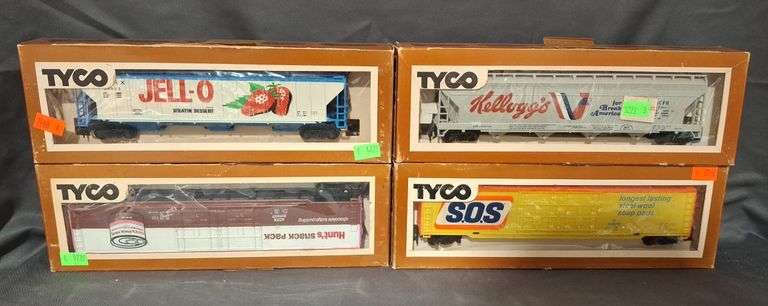 4- Tyco Ho Scale Electric Trains including SOS, Hunts, Jello, Kelloggs ...