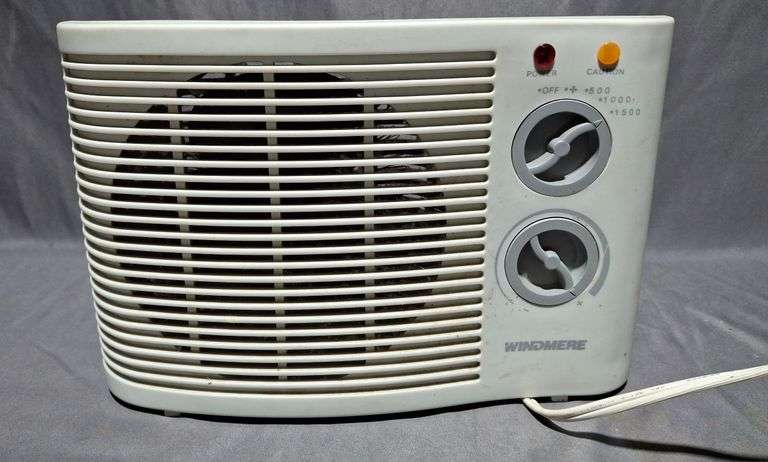 Windmere Movable Air Heater Model: C-3151 - Metzger Property Services, LLC