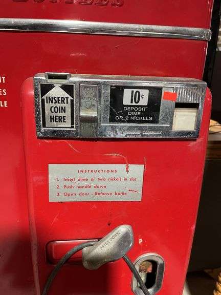 Vendo “Drink Coca Cola in bottles” vending machine model no. H81D 59 ...