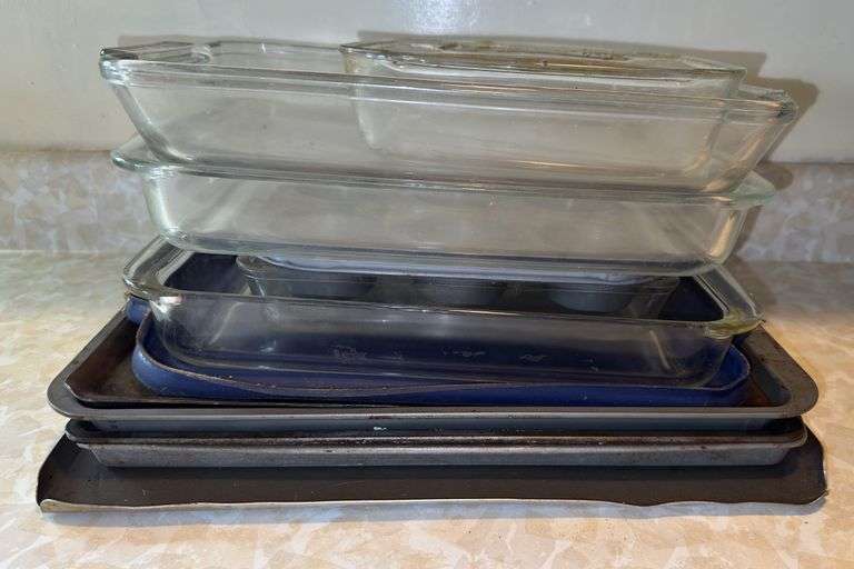 Pyrex and Anchor Hocking glass baking dishes, metal sheet pans ...