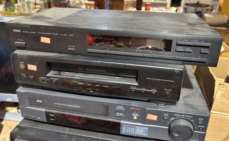 Yamaha Natural Sound AM/FM Stereo Tuner TX-350 & GE VHS Hi-Fi Stereo ...