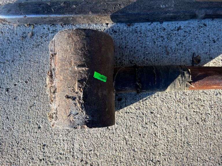 Sledge hammers and spud bar 56" - Metzger Property Services, LLC