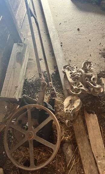 Porter Hay Trolley, Pump Jack & Pulley - Metzger Property Services, LLC