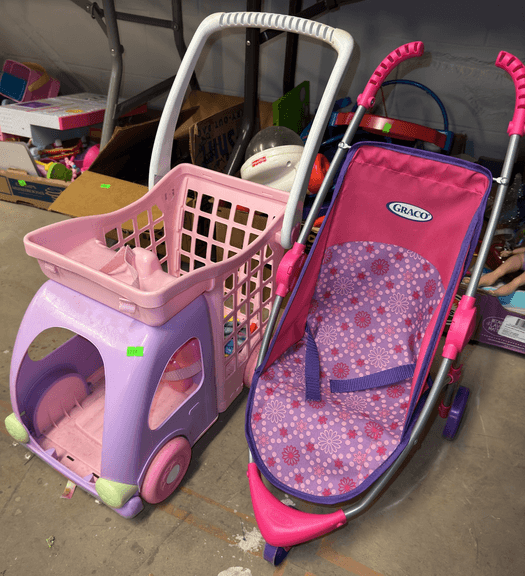 Toy shopping cart and Graco baby doll stroller - Metzger Property ...