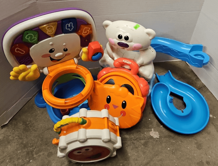 Fisher Price Plastic Basketball Hoop, 2008 Fisher Price Plastic Polar ...