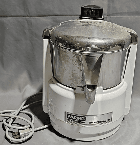 Waring professional juice extractor - Metzger Property Services, LLC