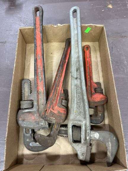 Ridgid 18in Aluminum right angle and 10in, 14in, 18in pipe wrenches ...