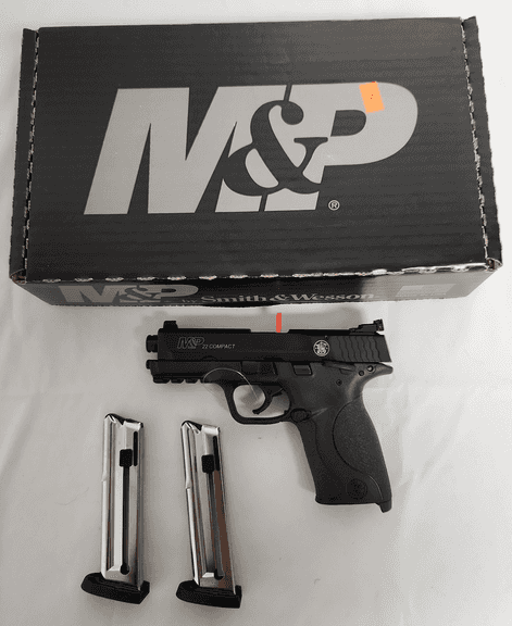 Smith & Wesson Model M&P 22 Compact .22LR Pistol with Extra Magazine ...