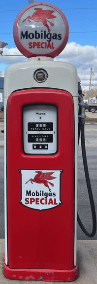 Mobilgas Special Gas Pump with Glass Inserts, Plastic Frame By Martin ...