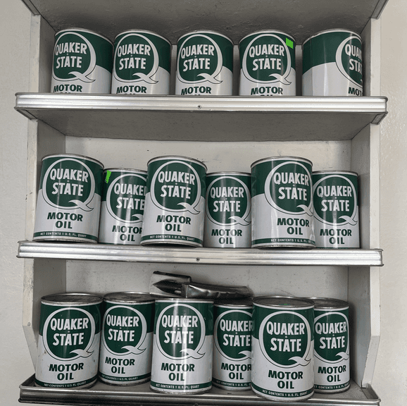 15 Quaker State Motor Oil Tin Cans - Full - Metzger Property Services, LLC
